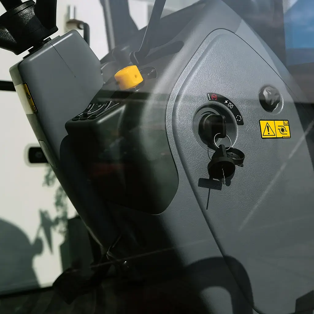 LS Traktör Türkiye | XU 6158